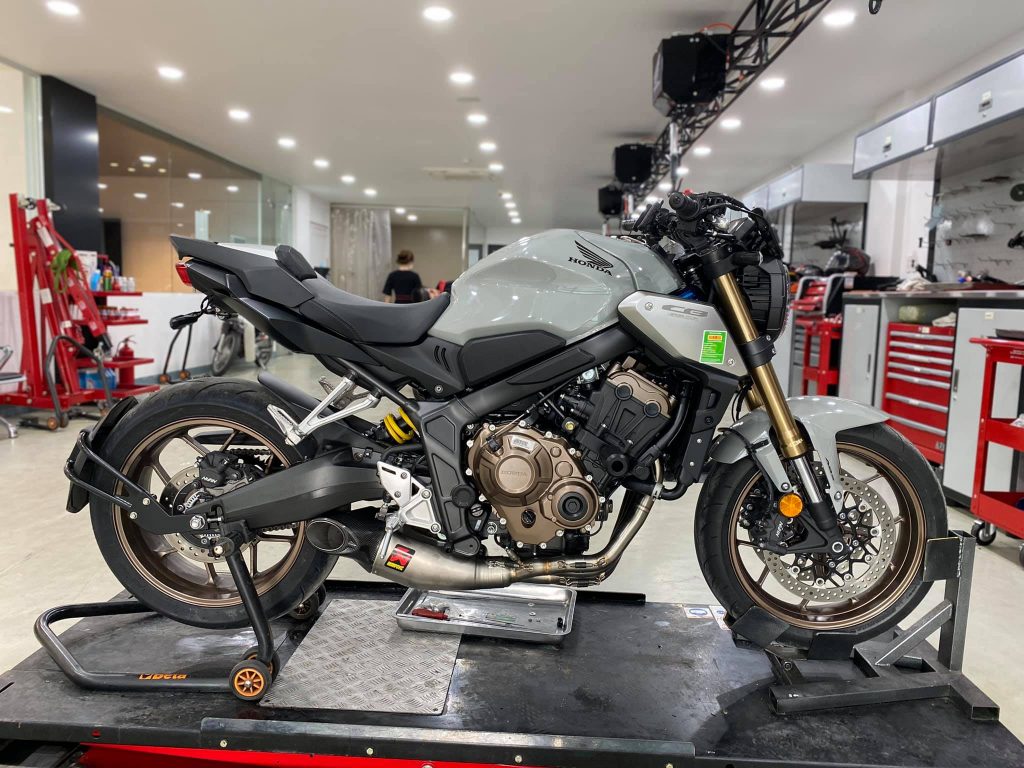 Cận cảnh Honda CB650R 2021 lung linh hơn với phong cách Retro - Honda ...